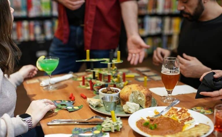17 cool and fun restaurants in Toronto | Le Petit Chef
